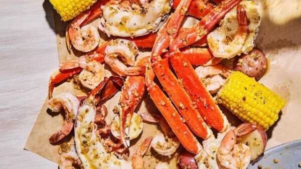 Delicious Red Lobster Seafood Boils Menu with Prices & Recipes 2025